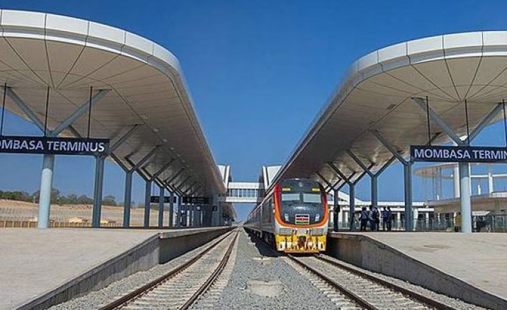 East Africa: Kenya Launches SGR Train As Ugandans Wait - allAfrica.com
