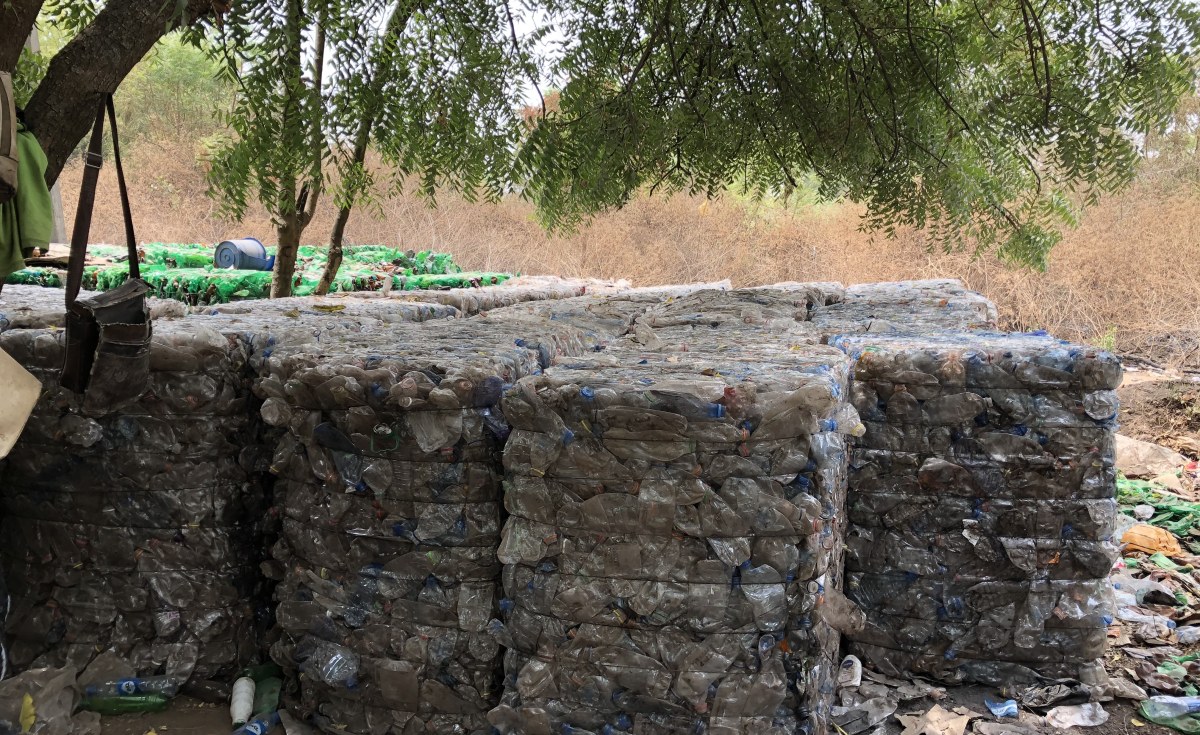 Nigeria: Using Trash to Start a Business and Clean Up a City ...